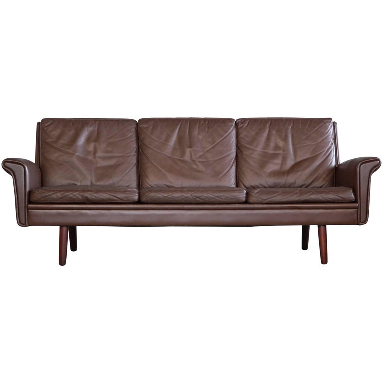 Classic Danish Midcentury Sofa in Chestnut Colored Leather by Georg ...