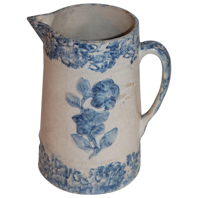 19th Century Spongeware Pitcher from Pennsylvania For Sale at 1stdibs