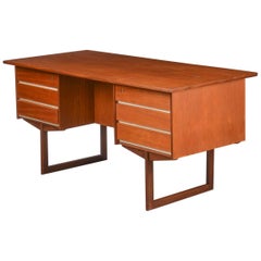 Antique Half Round Wooden Executive Desk For Sale at 1stdibs