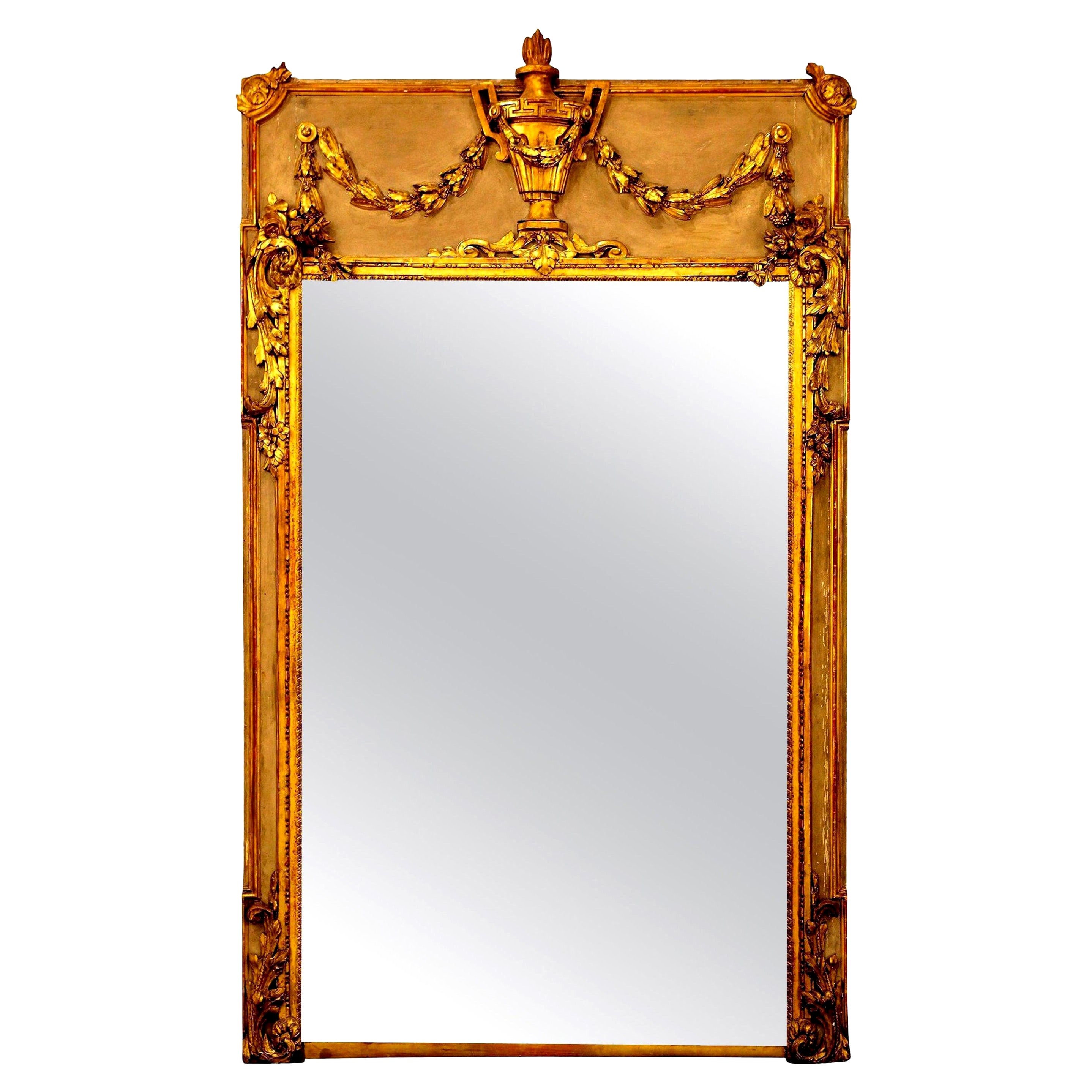 Keyhole Gilt Mirror at 1stDibs