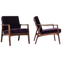 Midcentury Pair of Italian Rust Colored Lounge Chairs For Sale at 1stdibs
