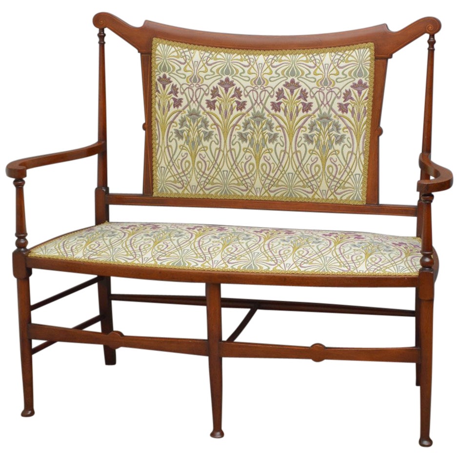 Stylish 1930's Borne Settee at 1stDibs
