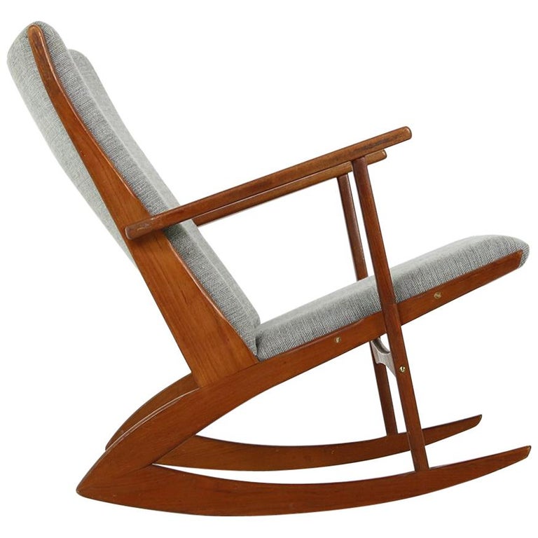 Mid-Century Modern Vintage Classic Lazy Boy Rocker Recliner Walnut ...