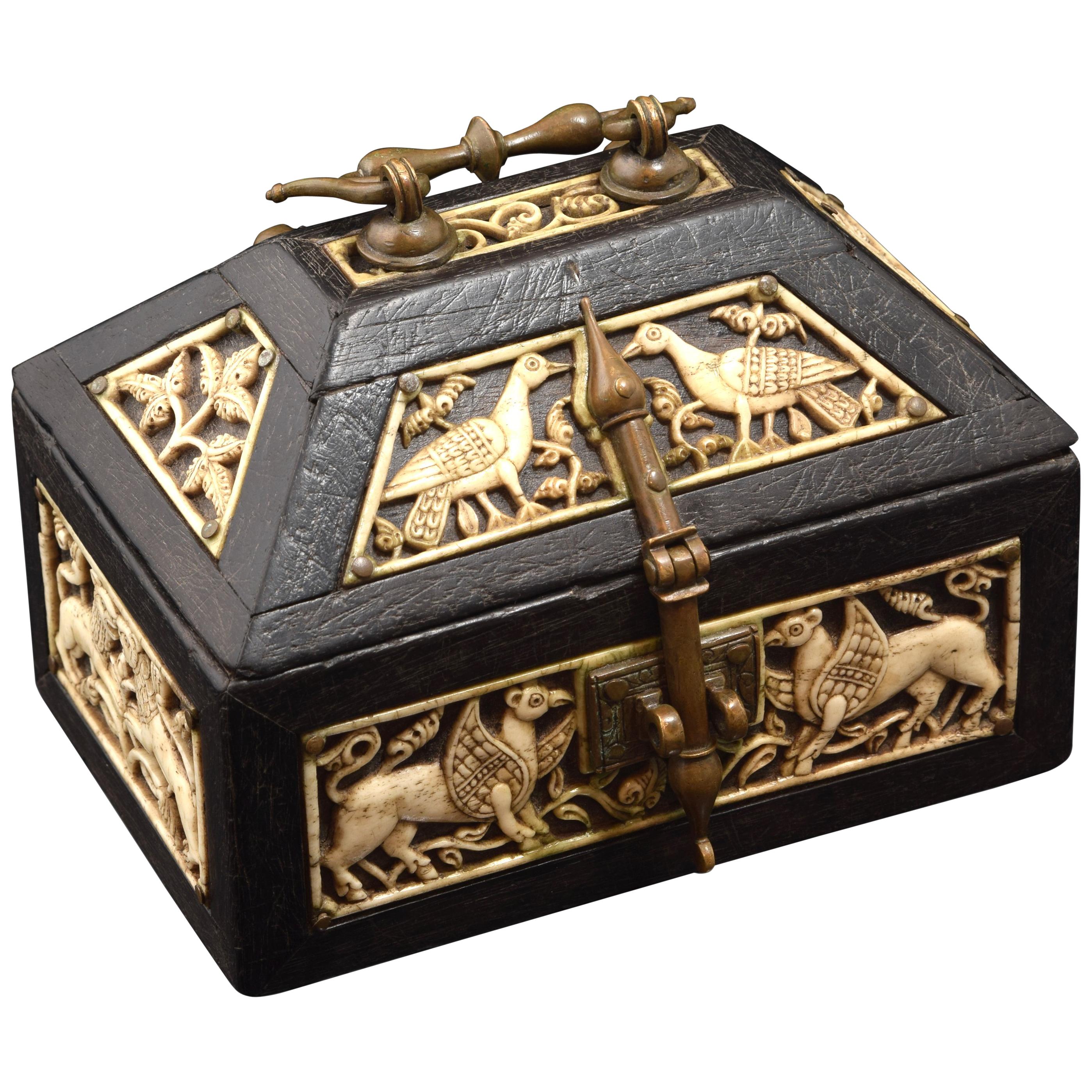 Medieval Decorative Objects - 151 For Sale at 1stdibs