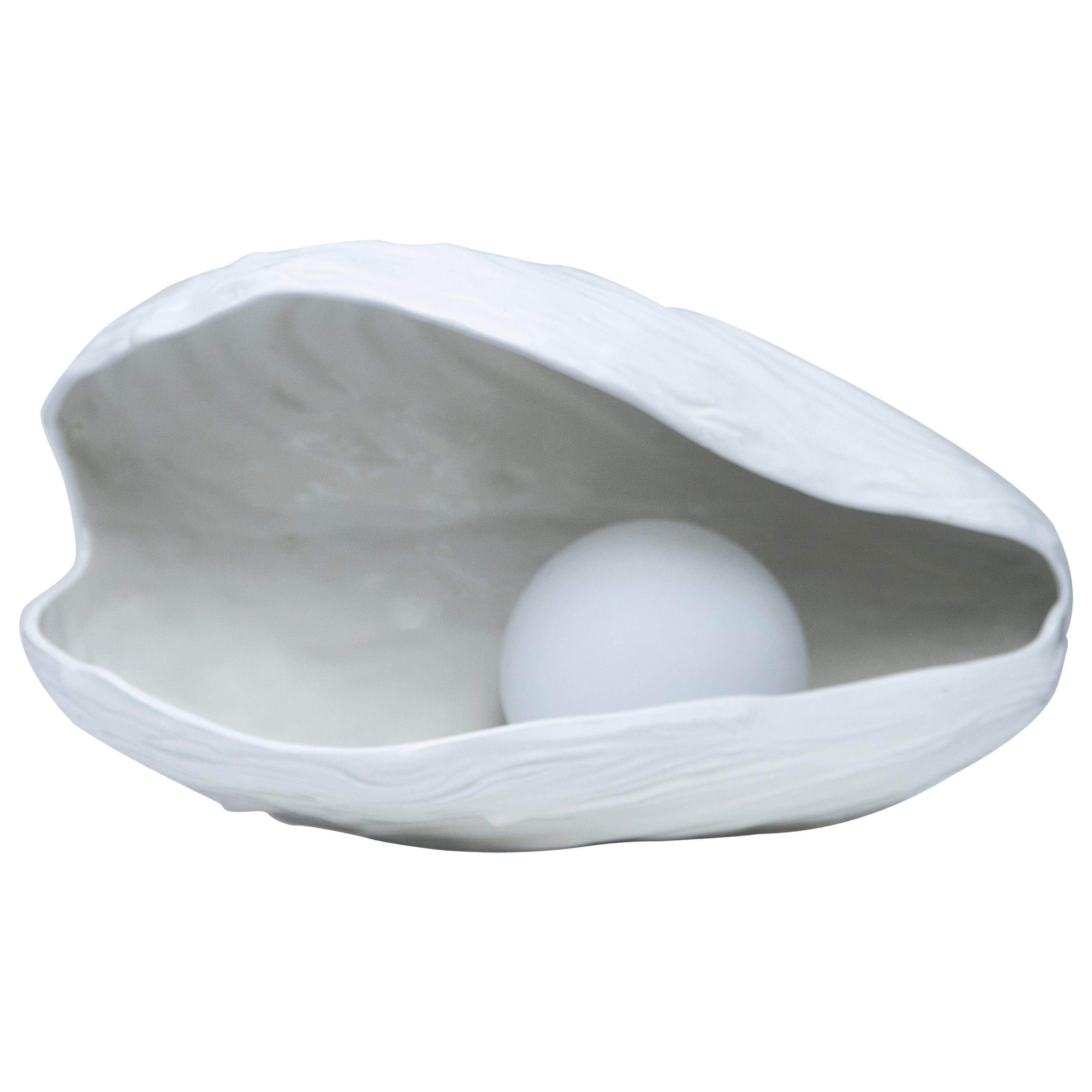 Tommaso Barbi Porcelain Clam Table Lamp at 1stDibs
