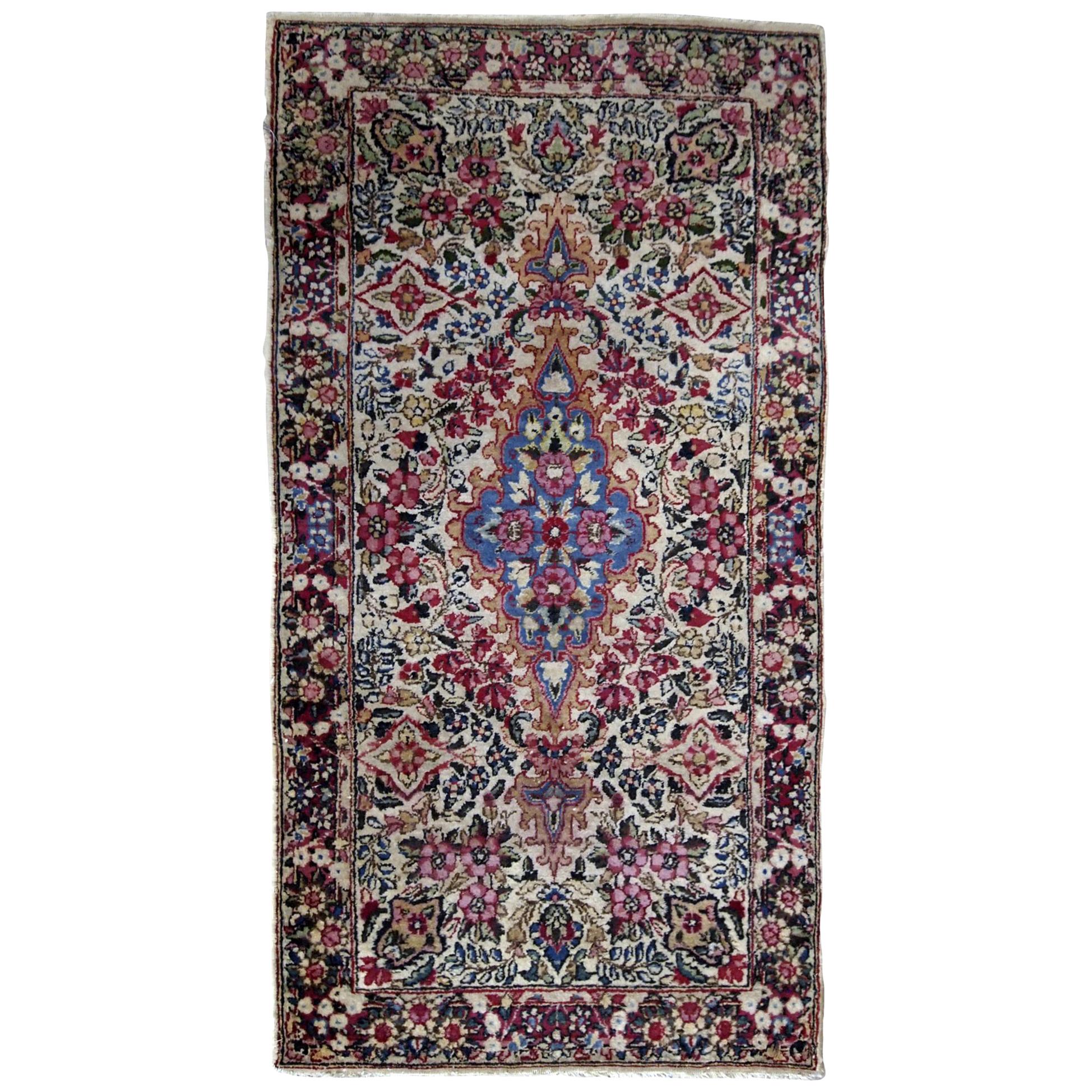 Handmade Antique Kerman Style Rug, 1910s, 1B705 For Sale at 1stDibs