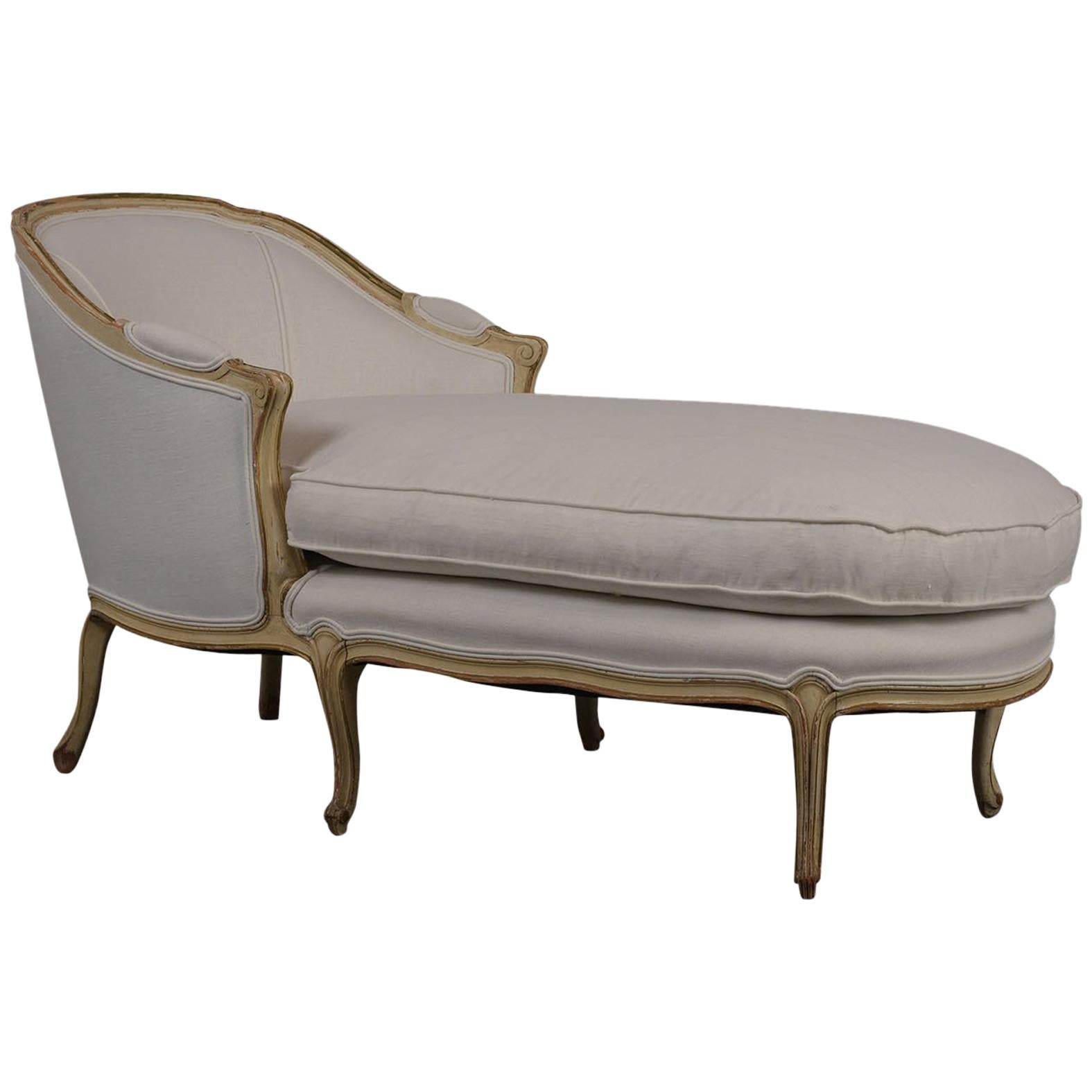 French Louis XV Style Painted Chaise Lounge For Sale at 1stDibs