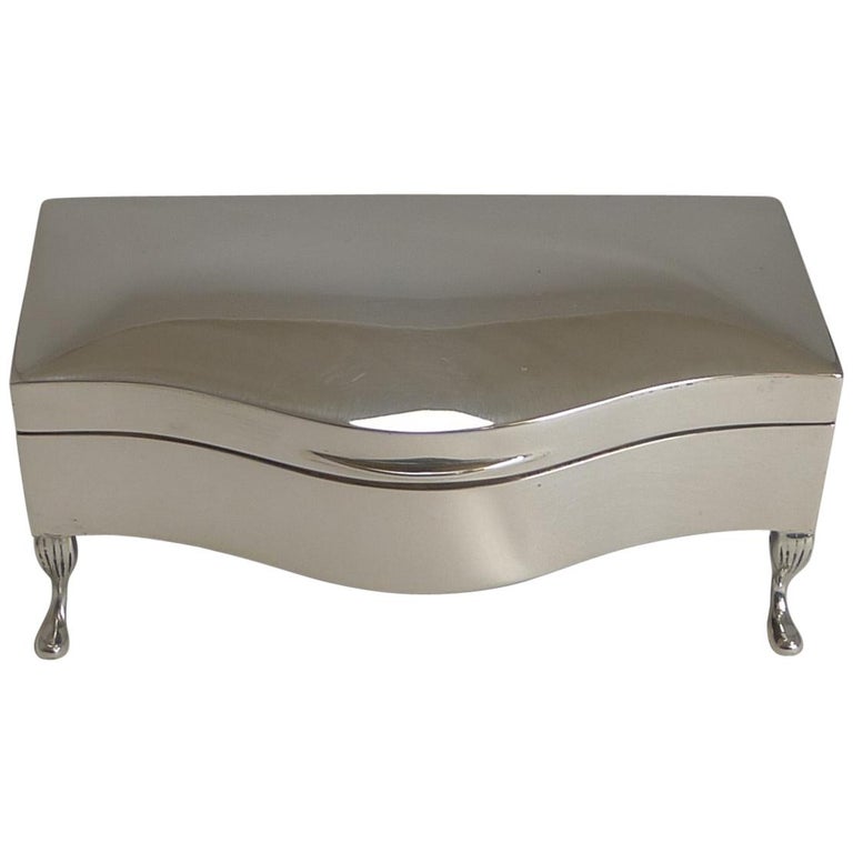 English Sterling Silver Jewelry or Ring Box, 1922 at 1stDibs