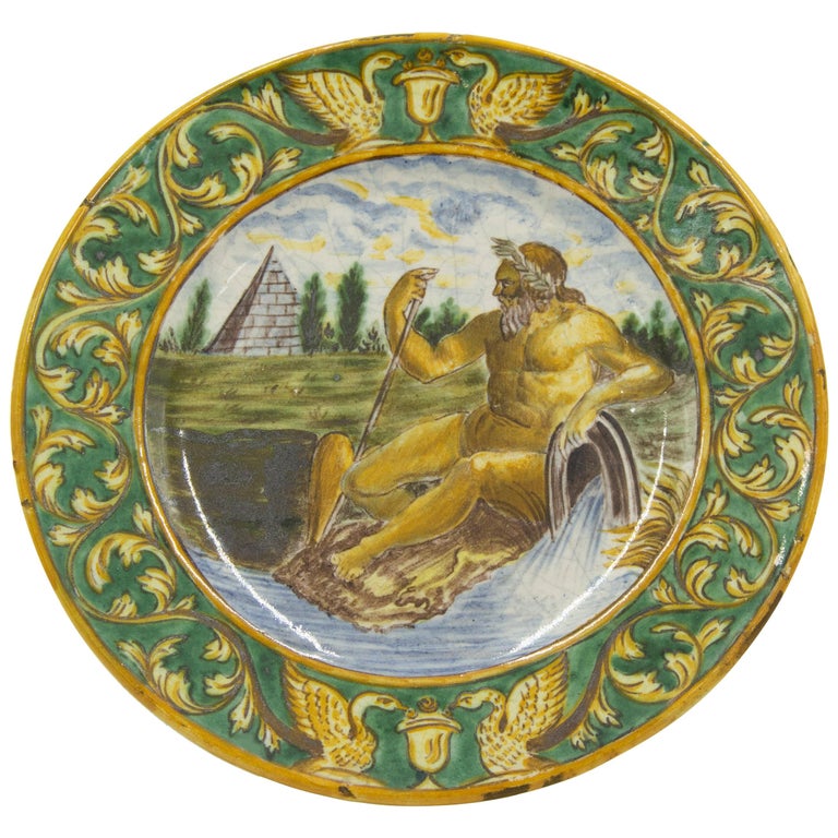 Set of 6 Renaissance Style Majolica Porcelain Plates For Sale at 1stDibs