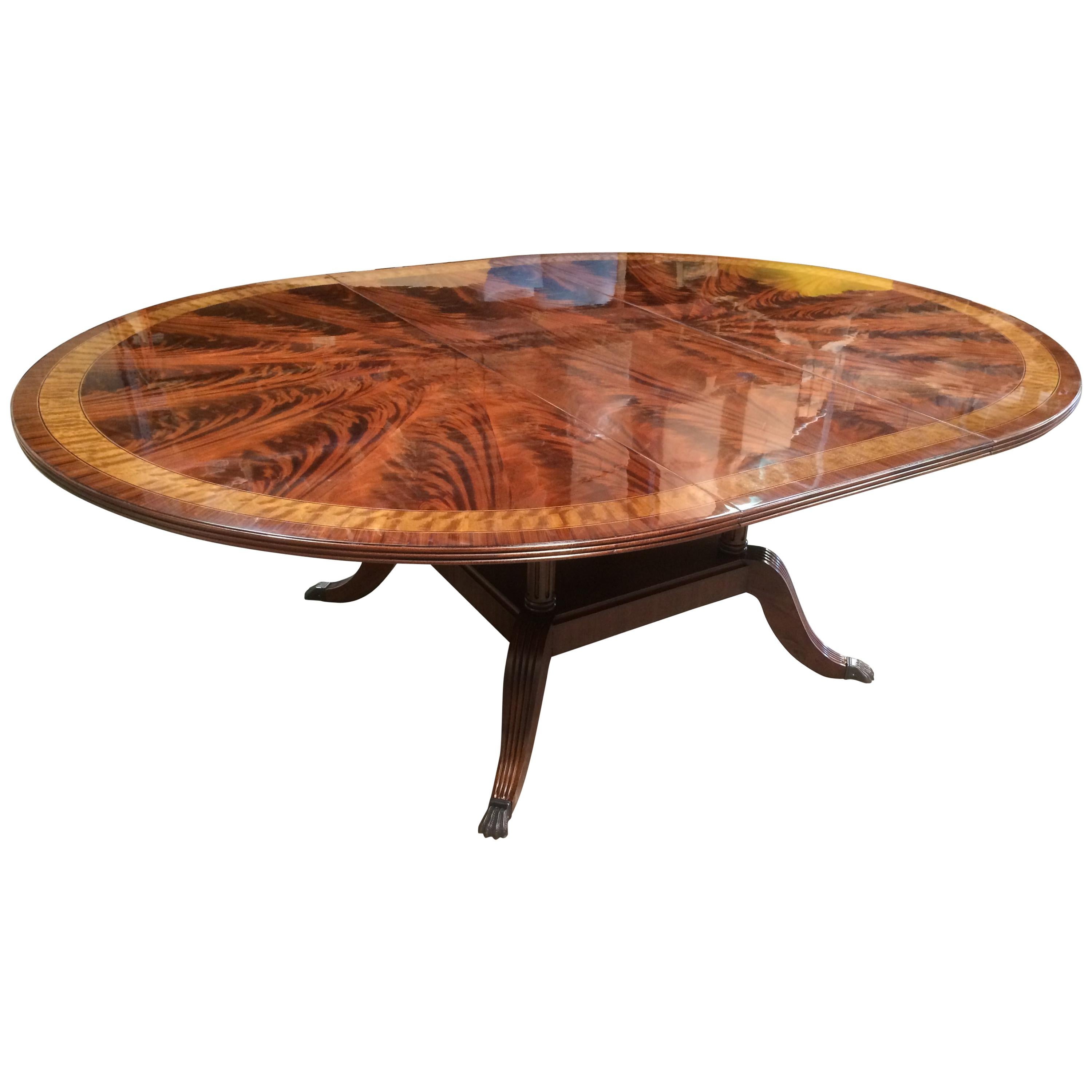 Round Mahogany Regency Style Dining Table by Leighton Hall at 1stDibs ...