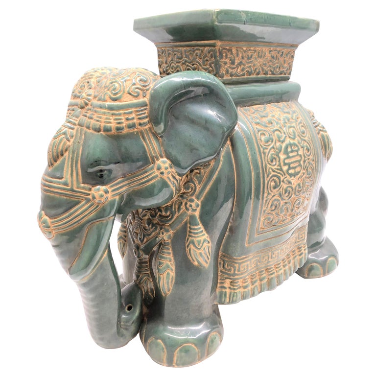 Support ou siège pour plante de jardin Hollywood Regency Chinese Jade ...