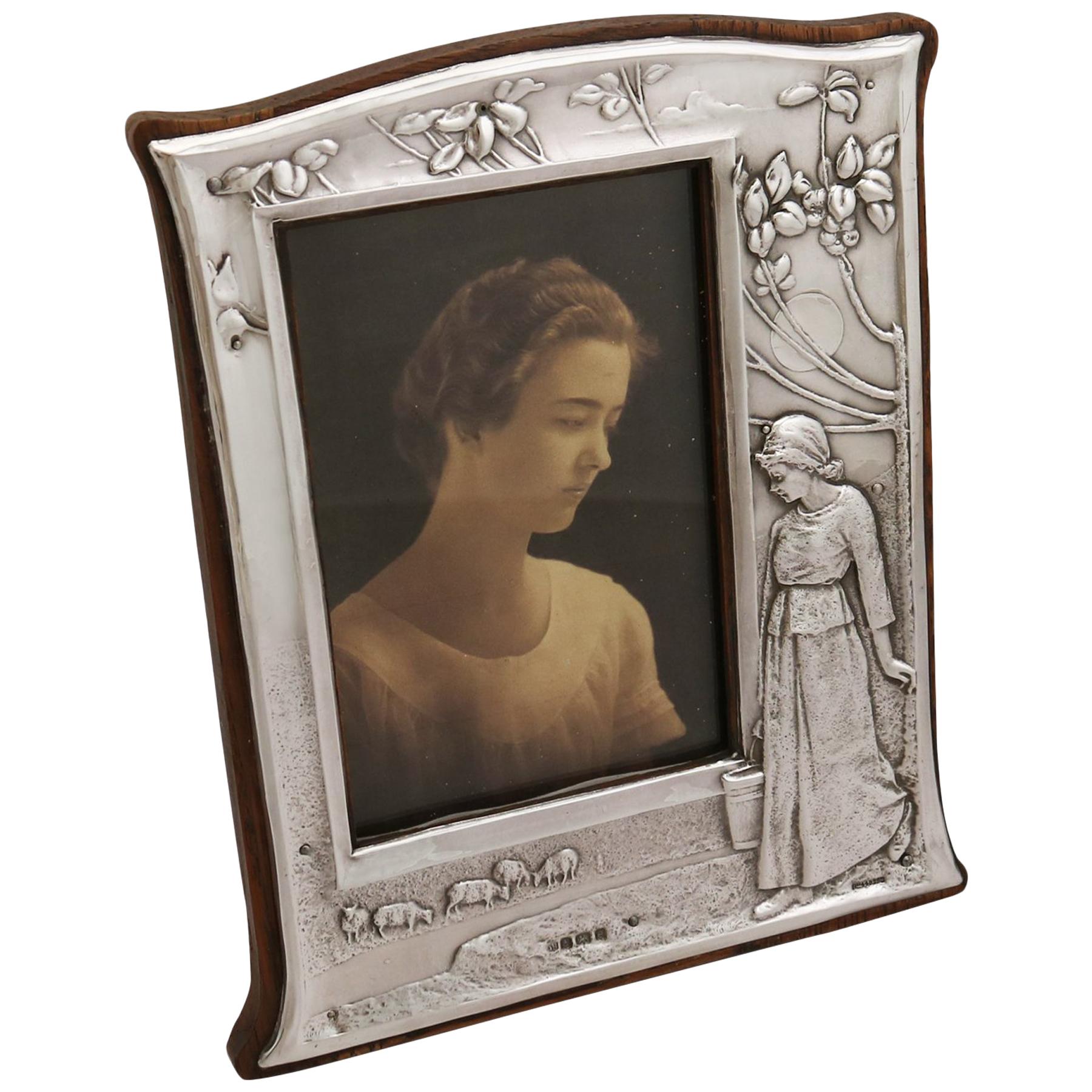 Early 1900s Picture Frames - 86 For Sale at 1stdibs