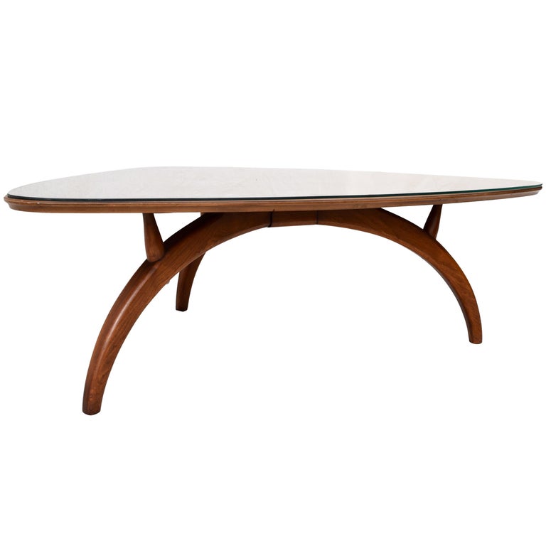 Henredon Modern Triangular Coffee Table at 1stDibs | triangular coffee ...