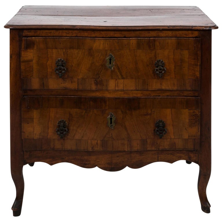 18th Century Italian Chest For Sale at 1stDibs