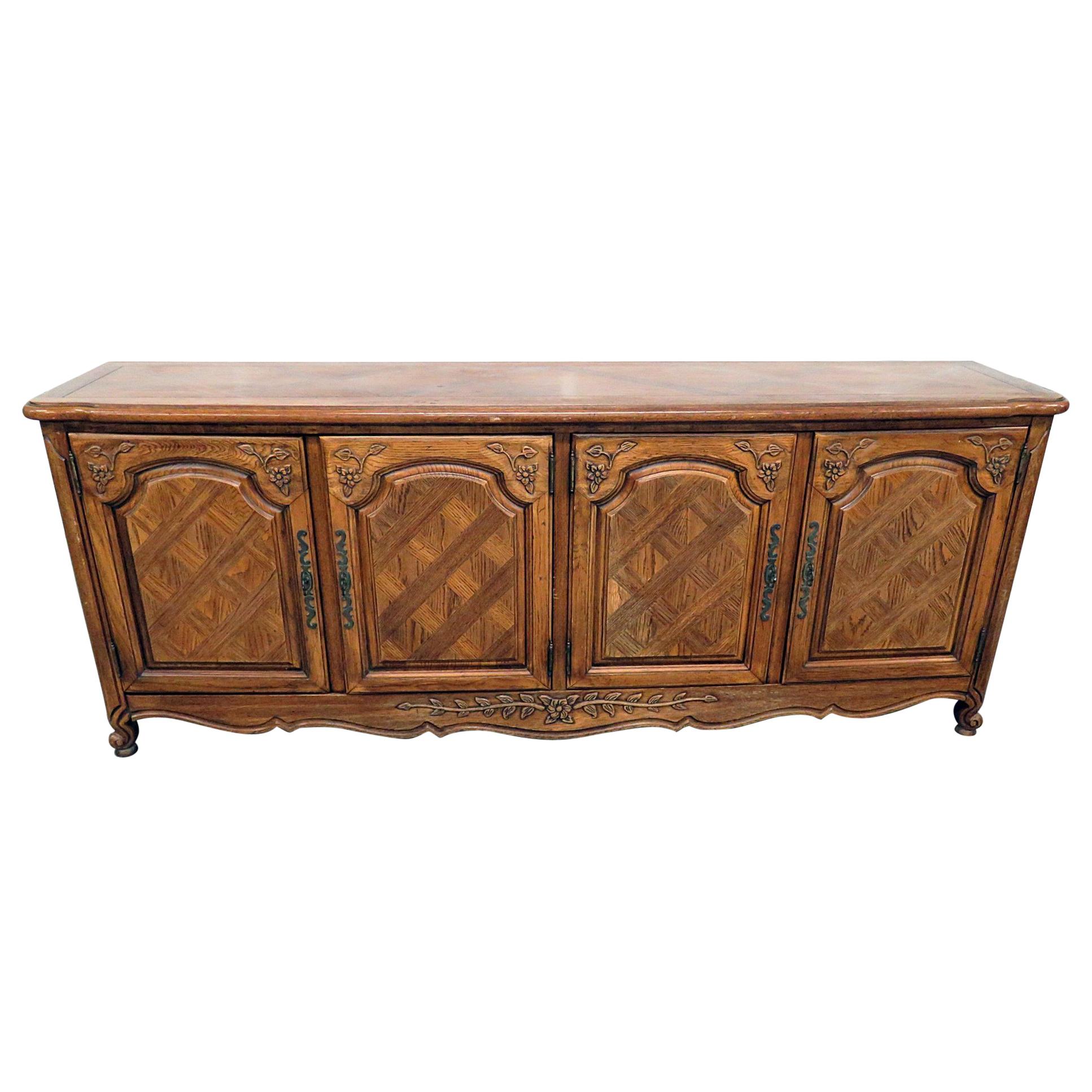 Thomasville Country French Style Sideboard Buffet Server For Sale at ...