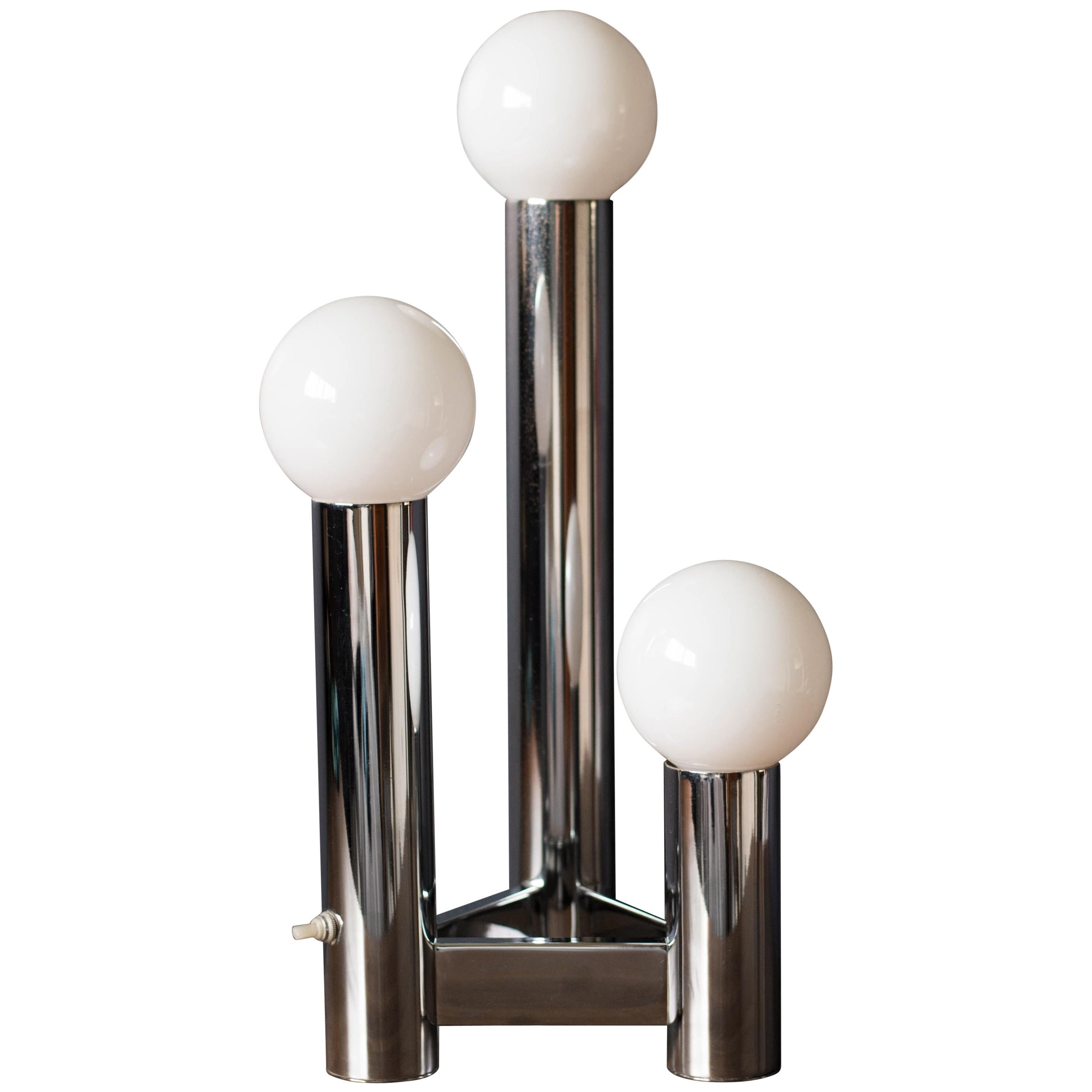 Vintage Sculptural Chrome Table Lamp at 1stDibs | vintage chrome table ...