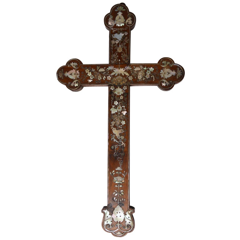 Fine Antique Chinese Canton Wood Cross, 19th Century 中国古董 at 1stDibs