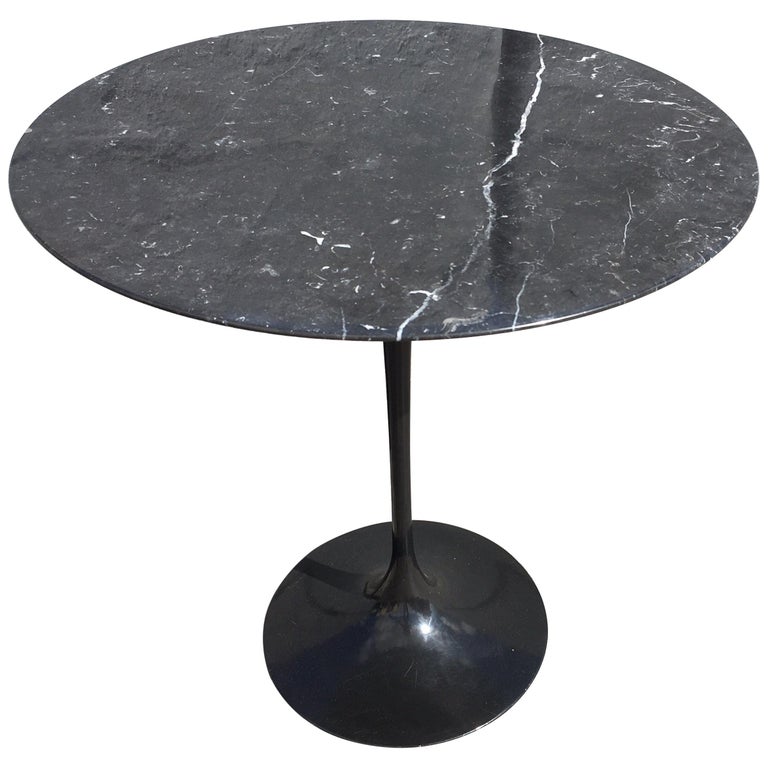 Eero Saarinen Marble Side Table for Knoll at 1stDibs