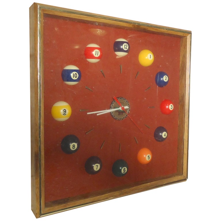 Midcentury Billiard Clock For Sale at 1stDibs