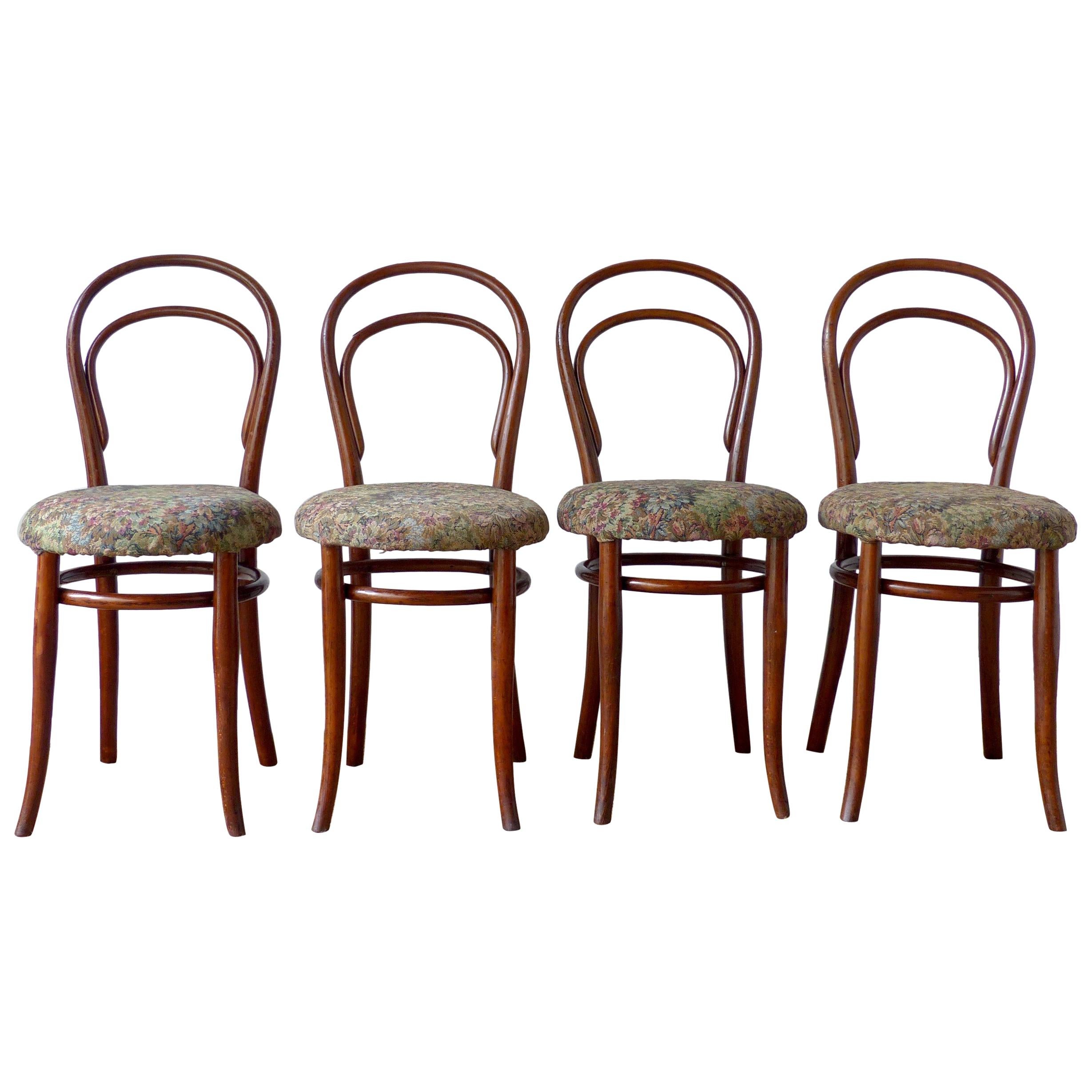 Thonet Chairs, Antique, Late 19th Century Model 14 For Sale at 1stDibs