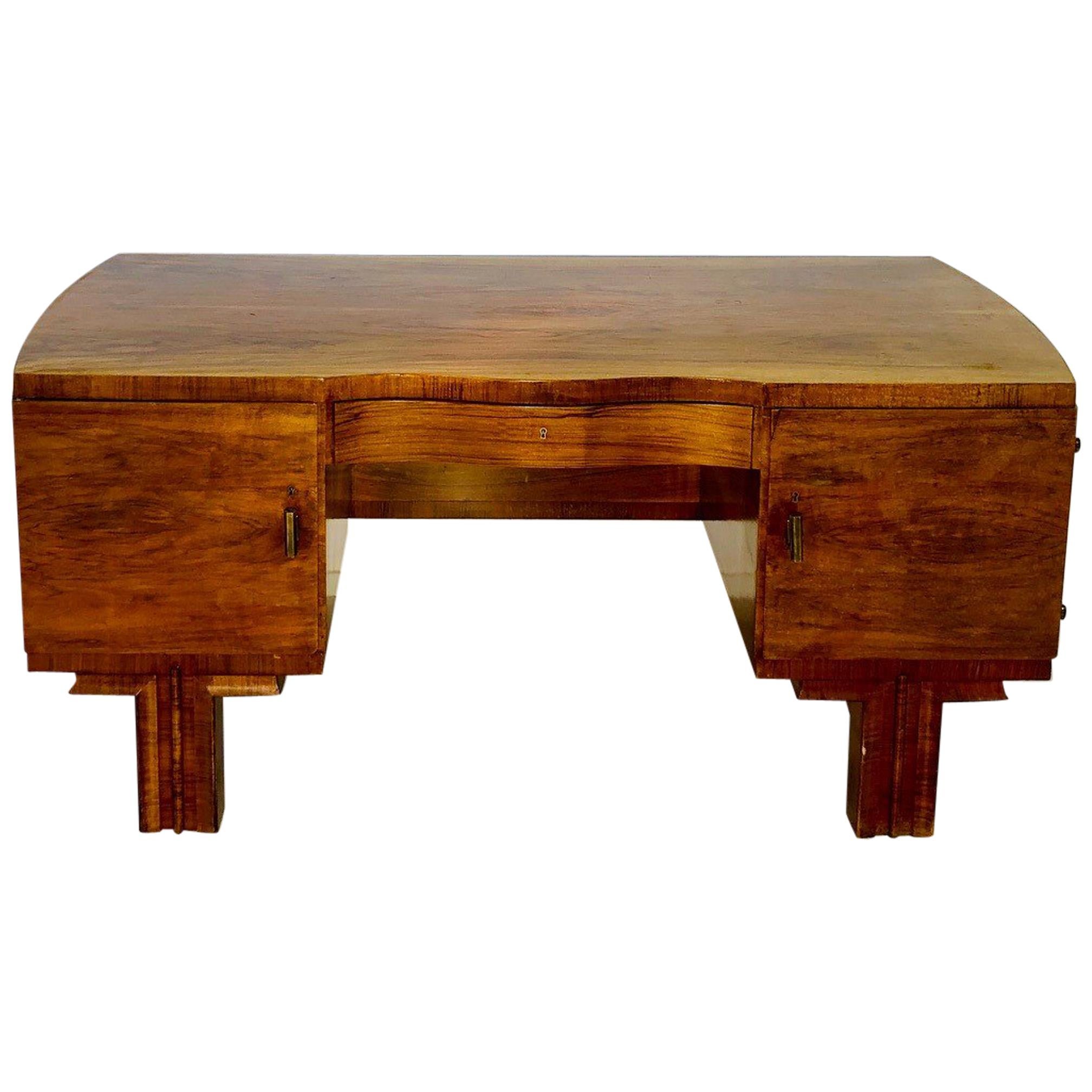 1920s Desks and Writing Tables - 60 For Sale at 1stdibs