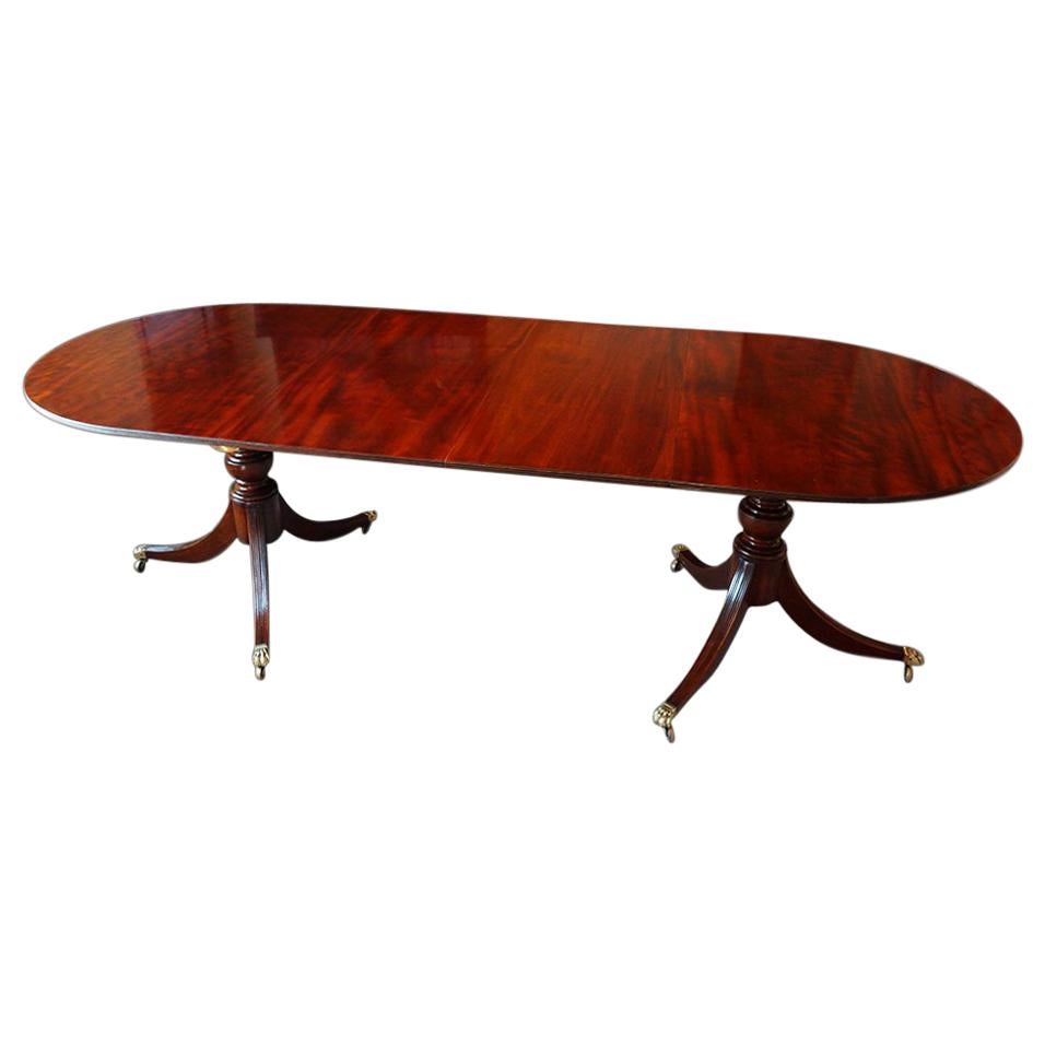 1920s Dining Room Tables - 94 For Sale at 1stdibs