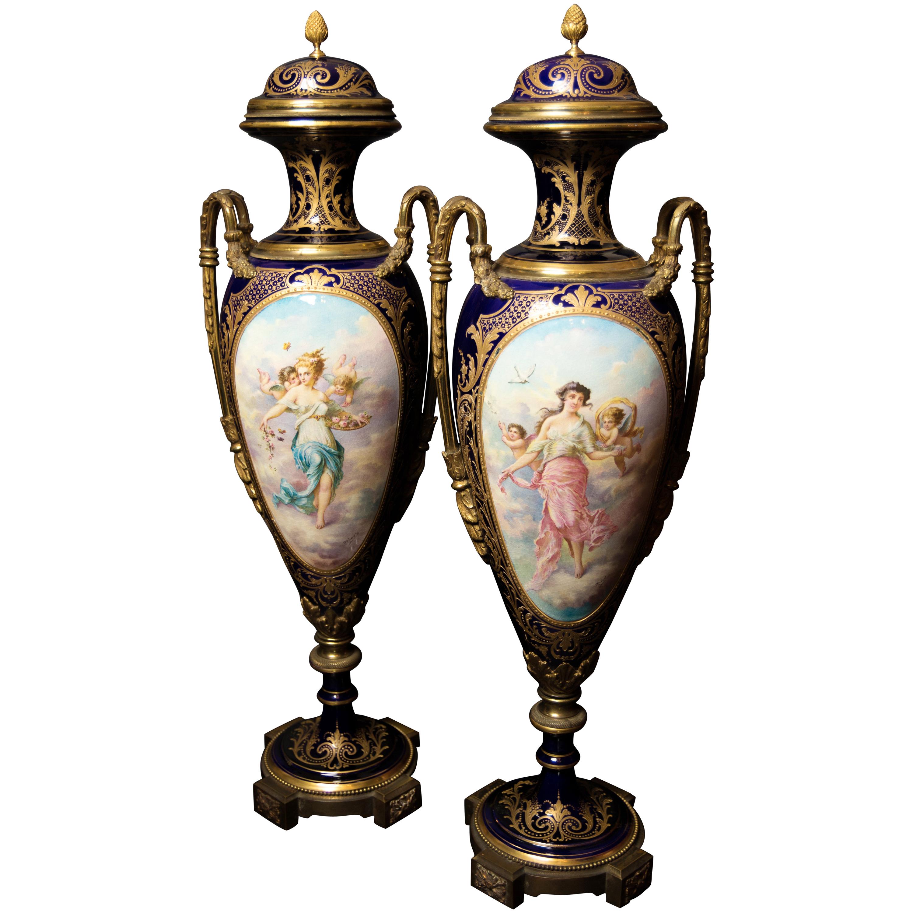 Pair of Sèvres Vases, circa 1880 For Sale at 1stDibs