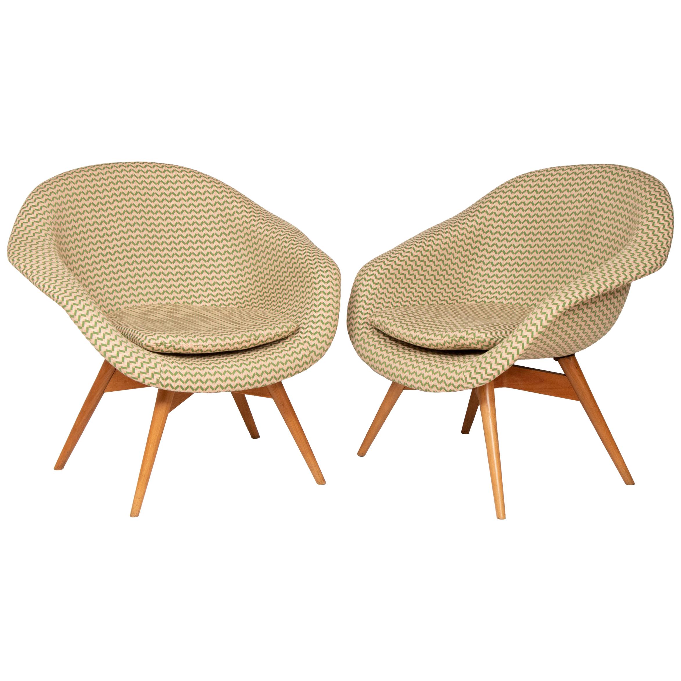 Pair of 1960s Czech Shell Easy Reupholstered Lounge Chairs by Frantisek ...