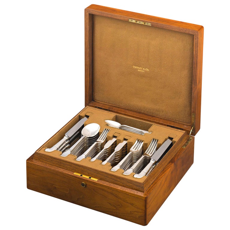 Tiffany and Co. Castilian Silver Flatware Service, 84 Pieces at 1stDibs