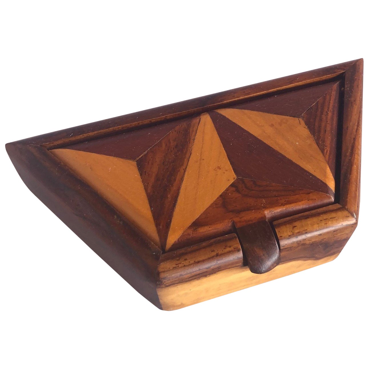 Inlaid Wood Checker Box For Sale at 1stDibs