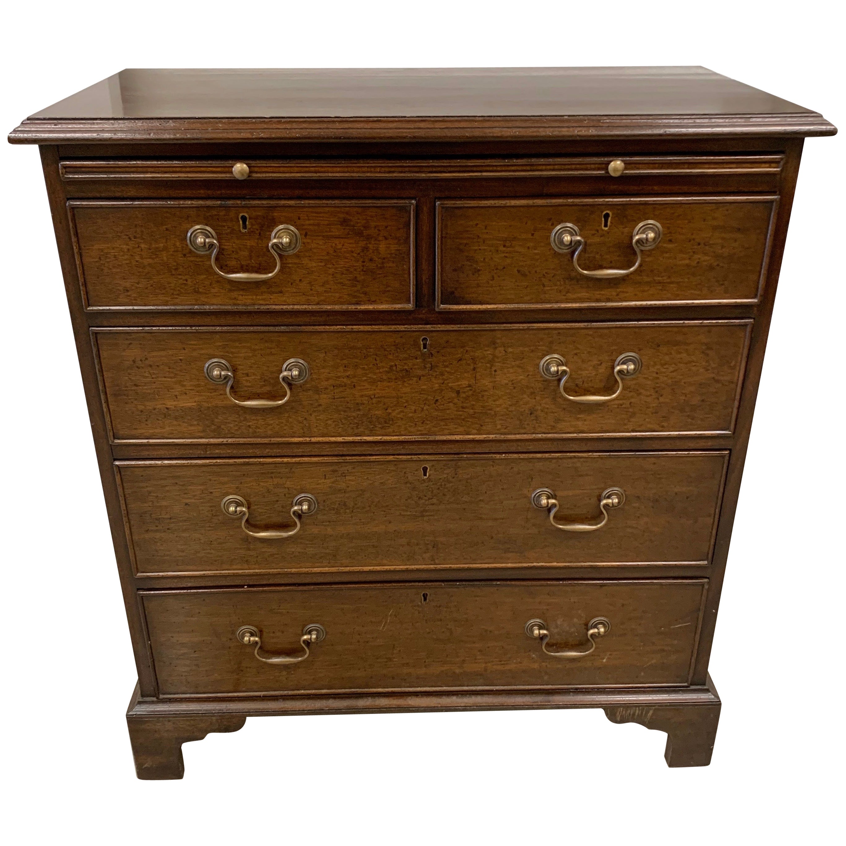 Vintage Mahogany Curved Front Federal Style Dresser at 1stDibs