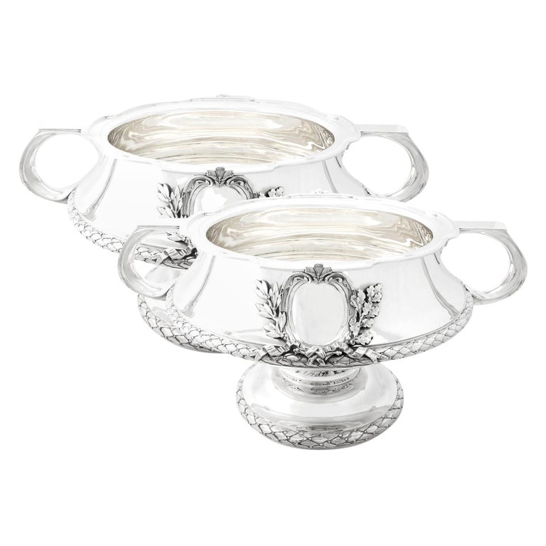 Antique Sterling Silver Bowls / Centrepieces For Sale at 1stDibs