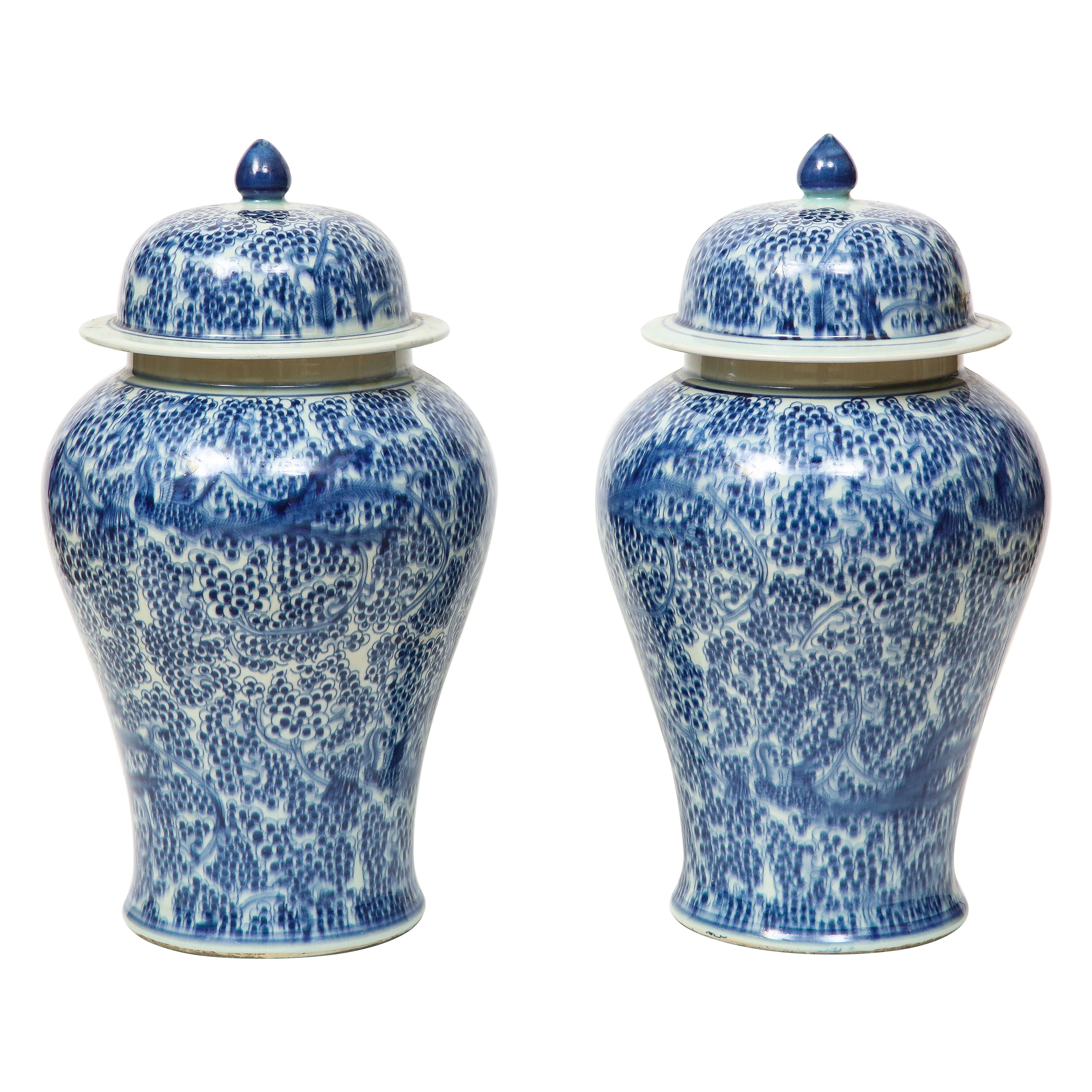MONUMENTAL BLUE AND WHITE JAPANESE LIDDED JAR For Sale at 1stDibs