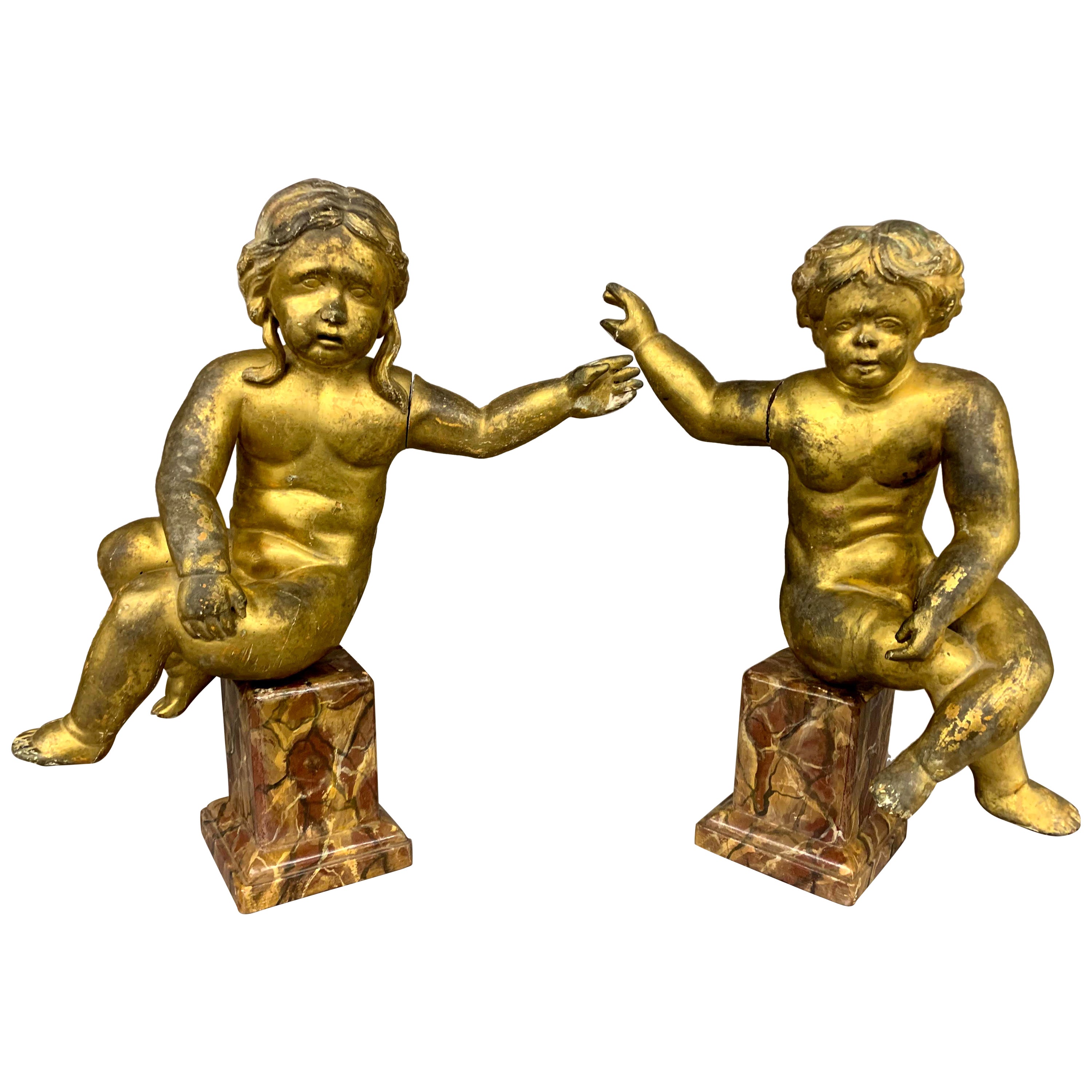Pair of 18th Century Italian Giltwood Puttis For Sale at 1stDibs