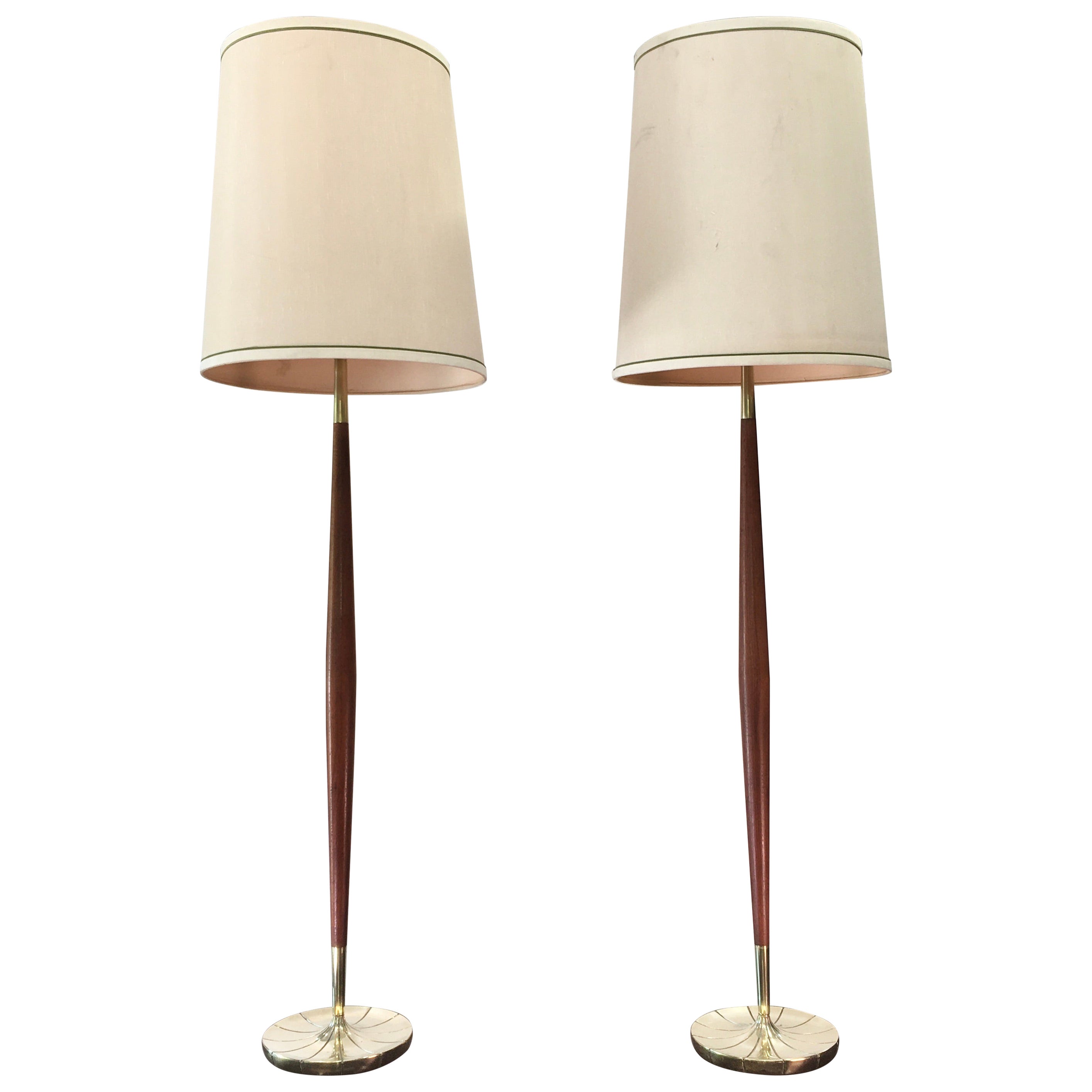 Vintage Brass Shell Floor Lamp by Stiffel at 1stDibs