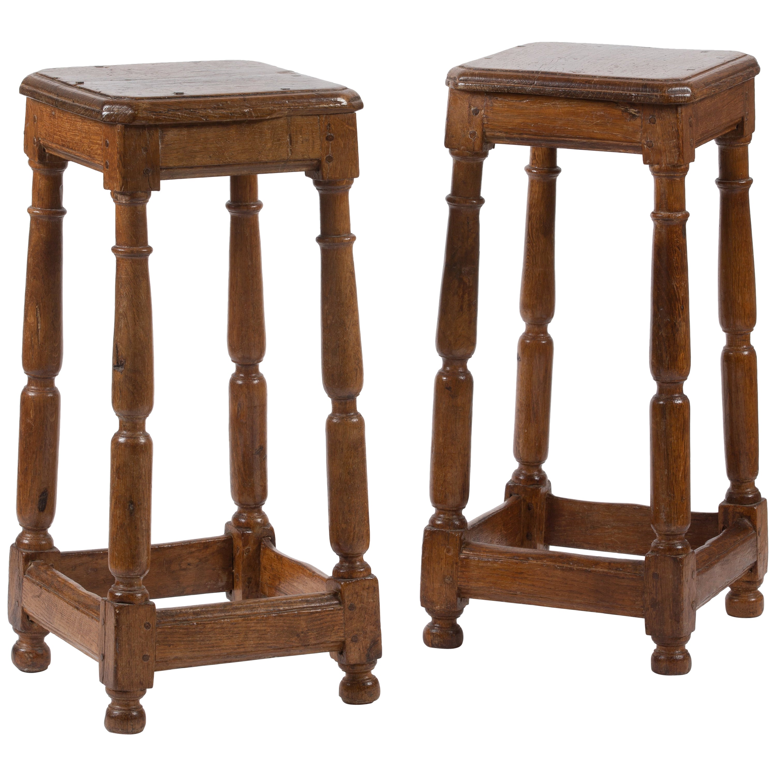 A 17th Century Charles II Oak Joint Stool For Sale at 1stDibs
