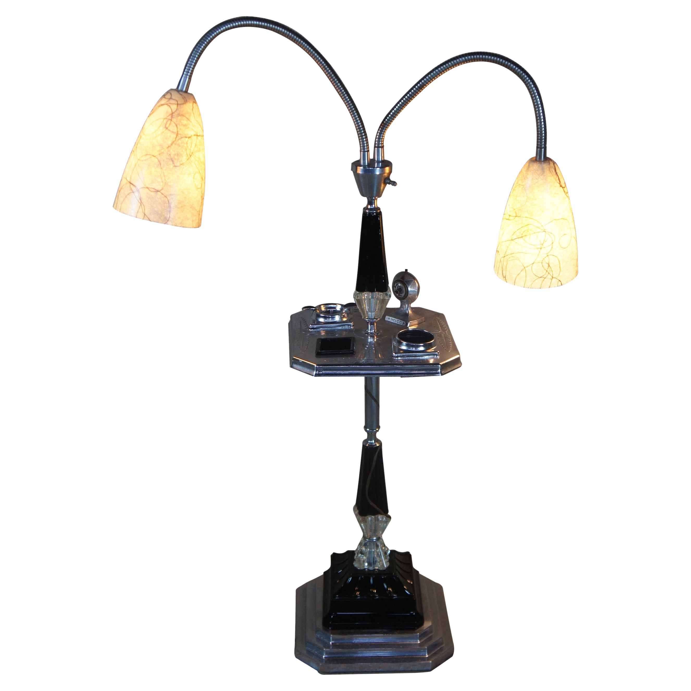 Clean-Lined Black Gooseneck Desk Lamp For Sale at 1stDibs