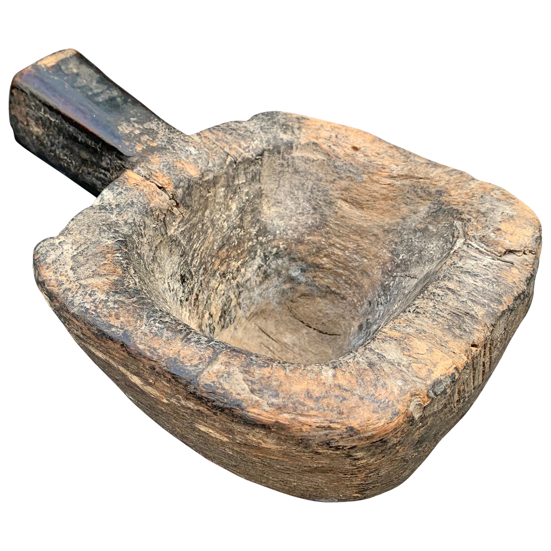 A Large French Wooden Medieval Mortar circa 1480-1520 For Sale at 1stDibs