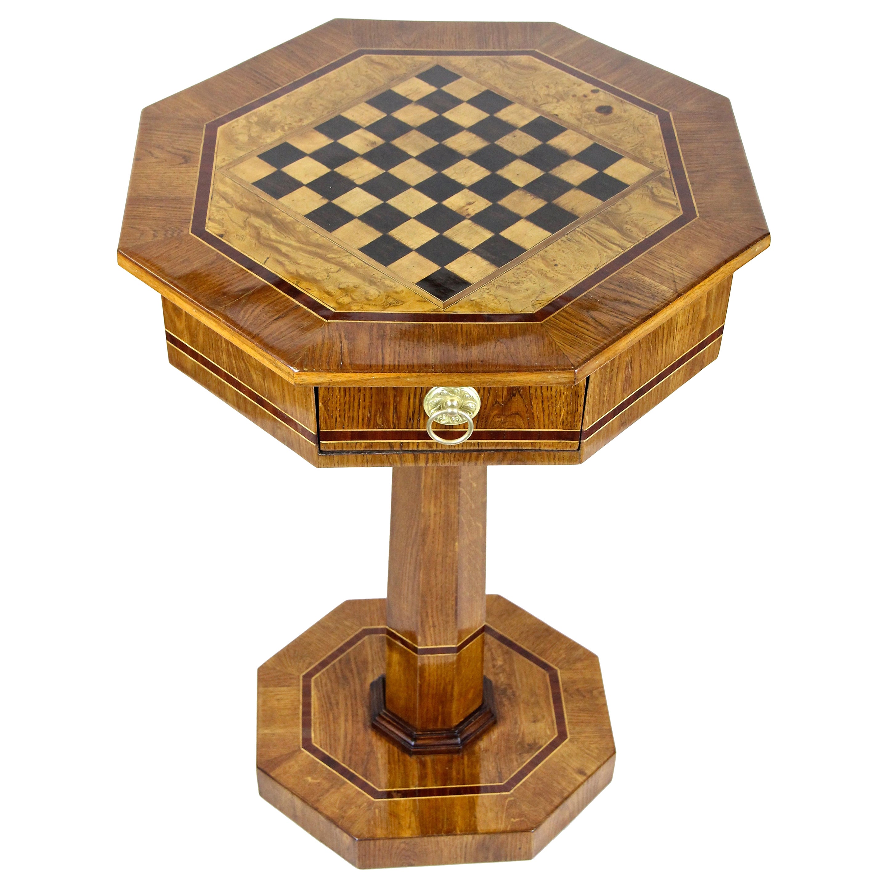 20th Century Italian Walnut Inlay Chess Table or Side Table at 1stDibs