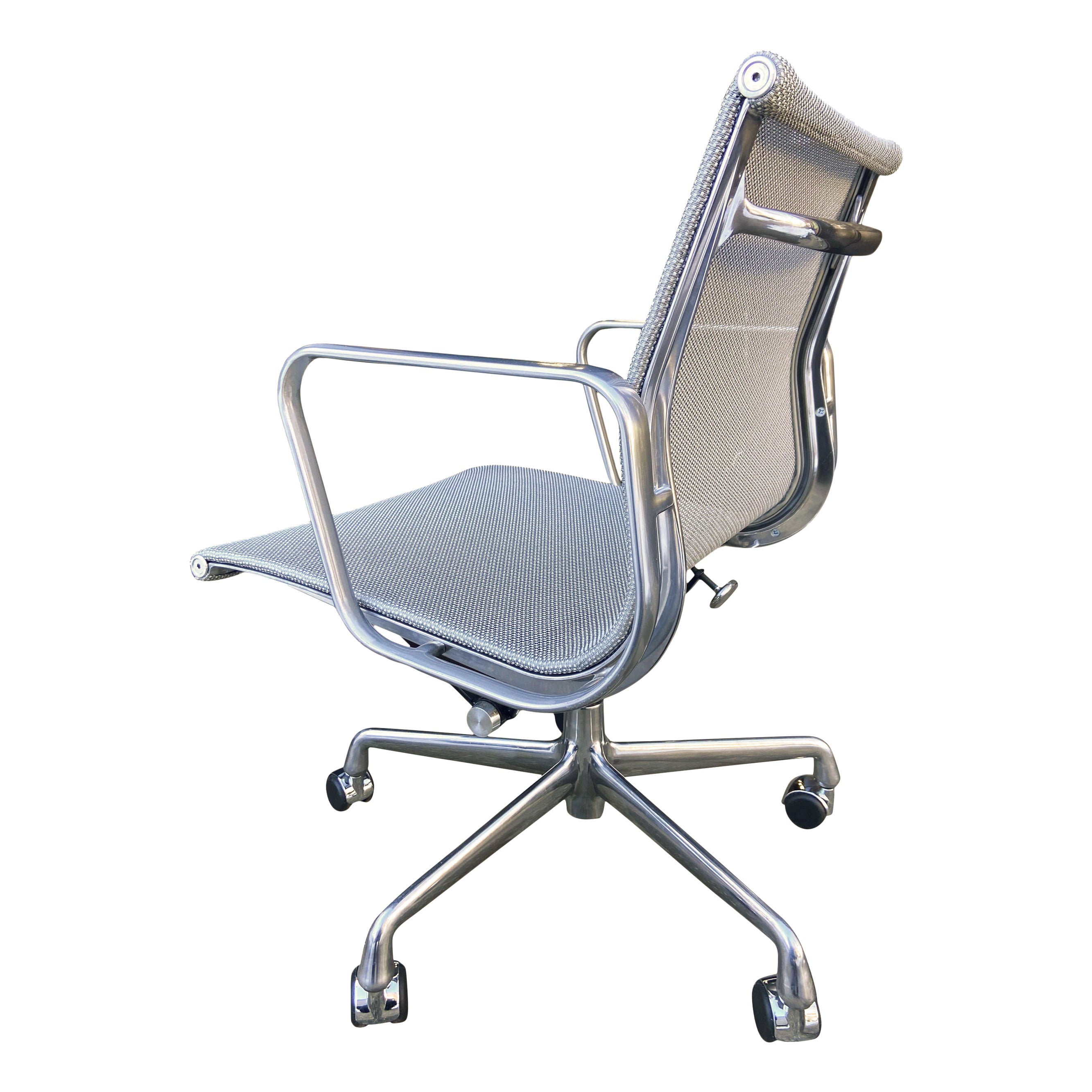 Eames Aluminum Group Desk/Conference Chair at 1stDibs