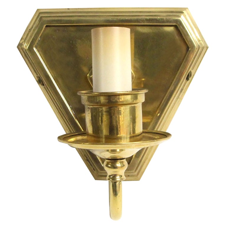 Traditional Brass Single Arm Wall Sconce w/ Beveled Triangular Back ...
