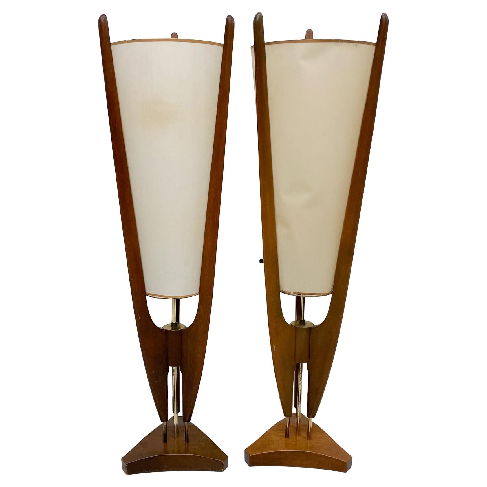 Mid-Century Modern Sculpted Walnut Floor Lamp by Modeline at 1stDibs