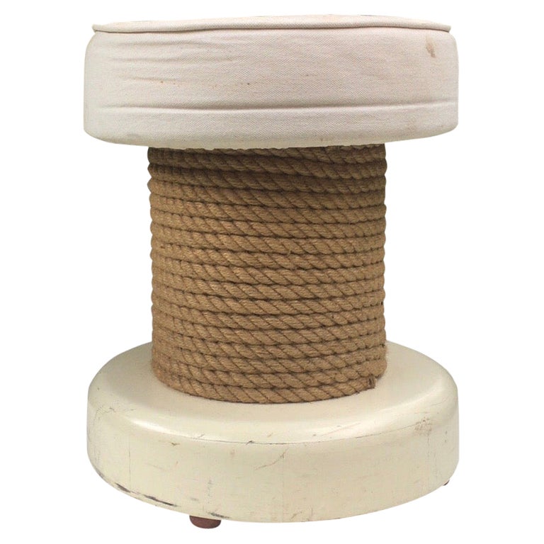 Hocker aus Seil und Holz Adrien Audoux und Frida Minet, um 1960 im ...