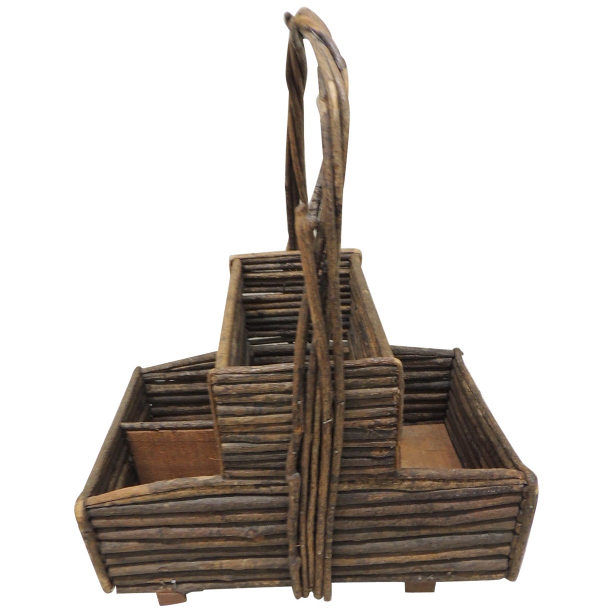 Vintage Rye Coiled Straw Basket, circa 1940s For Sale at 1stDibs