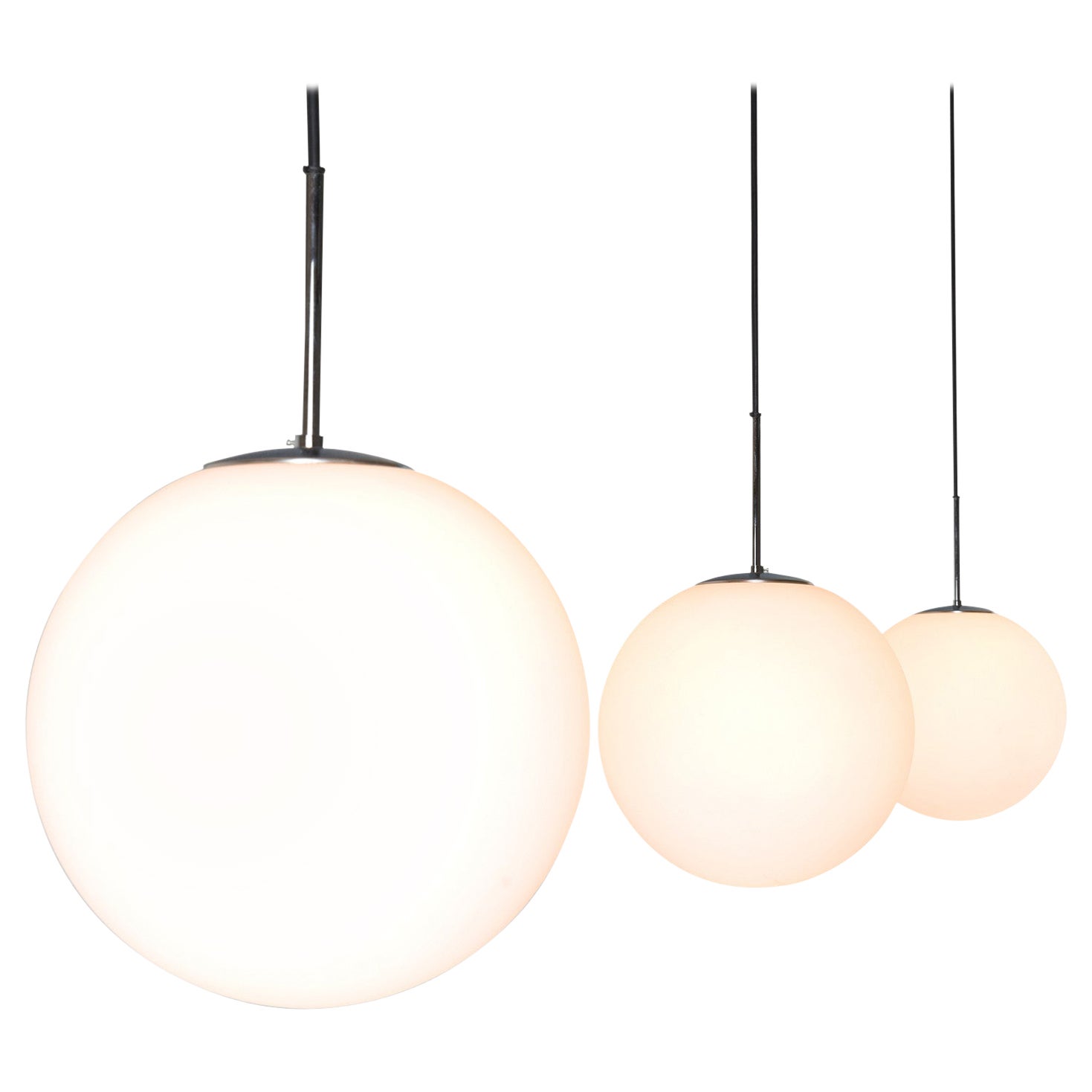 Vintage Topaz Patterned Glass Sphere Pendant Light For Sale at 1stDibs