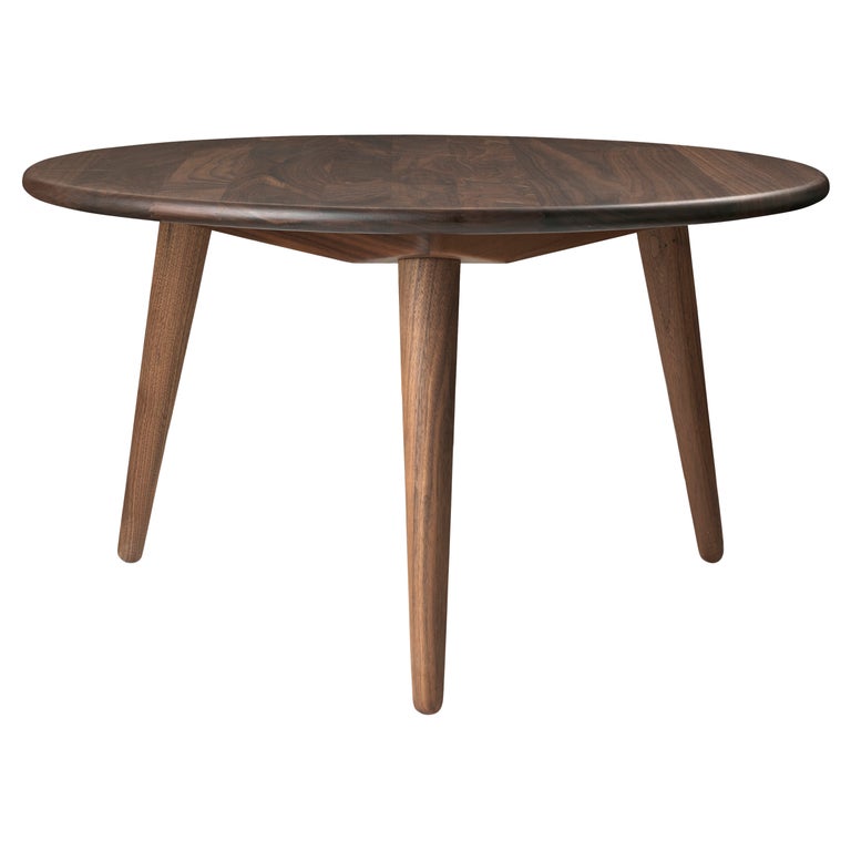 CH008 Large Coffee Table in Walnut Oil by Hans J. Wegner For Sale at ...