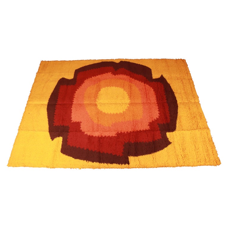 Ege Rya Danish Modern Sunburst Shag Wool Rug, 1970s at 1stDibs