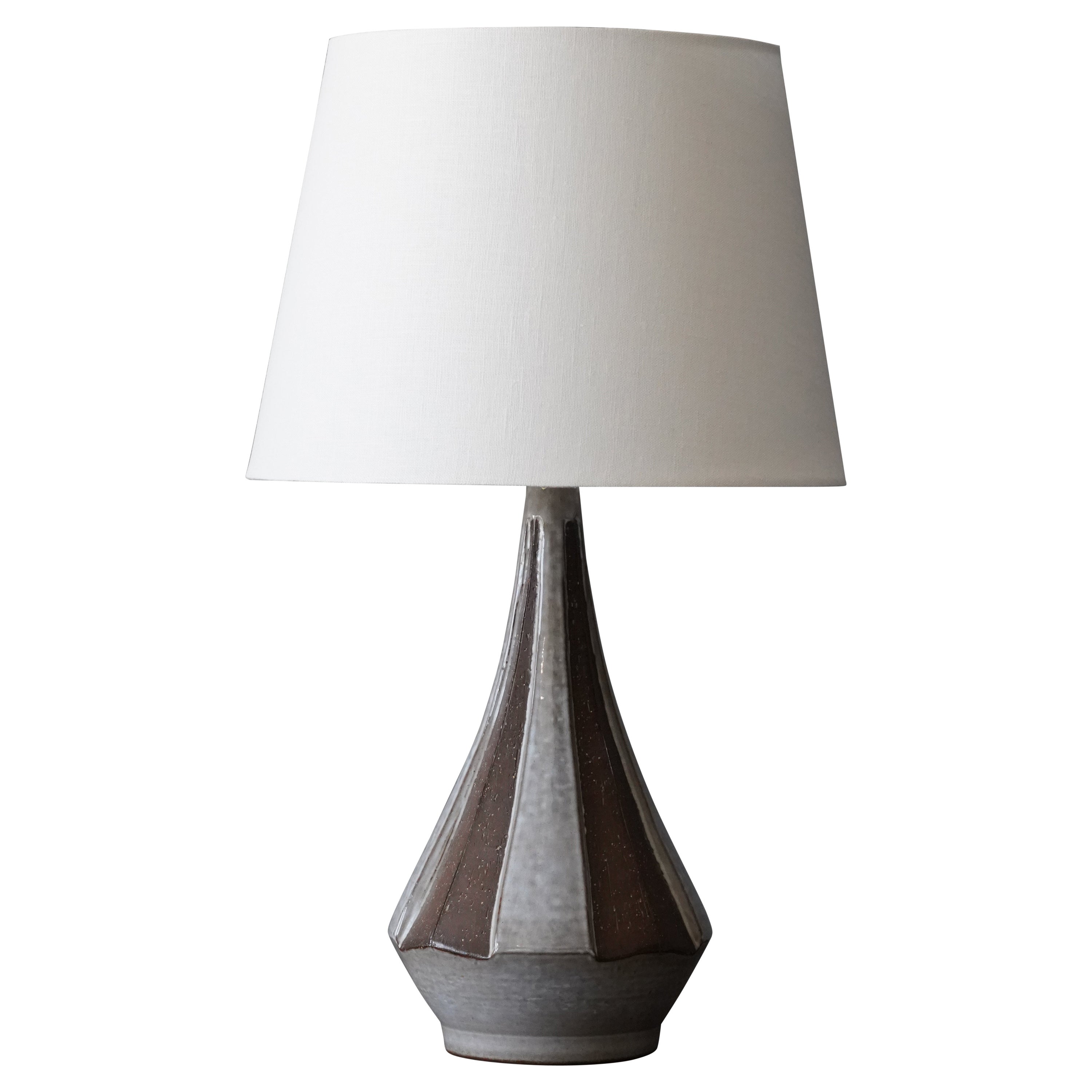 Studio Art Pottery Table Lamp by Massachusetts Potter John Moakley ...