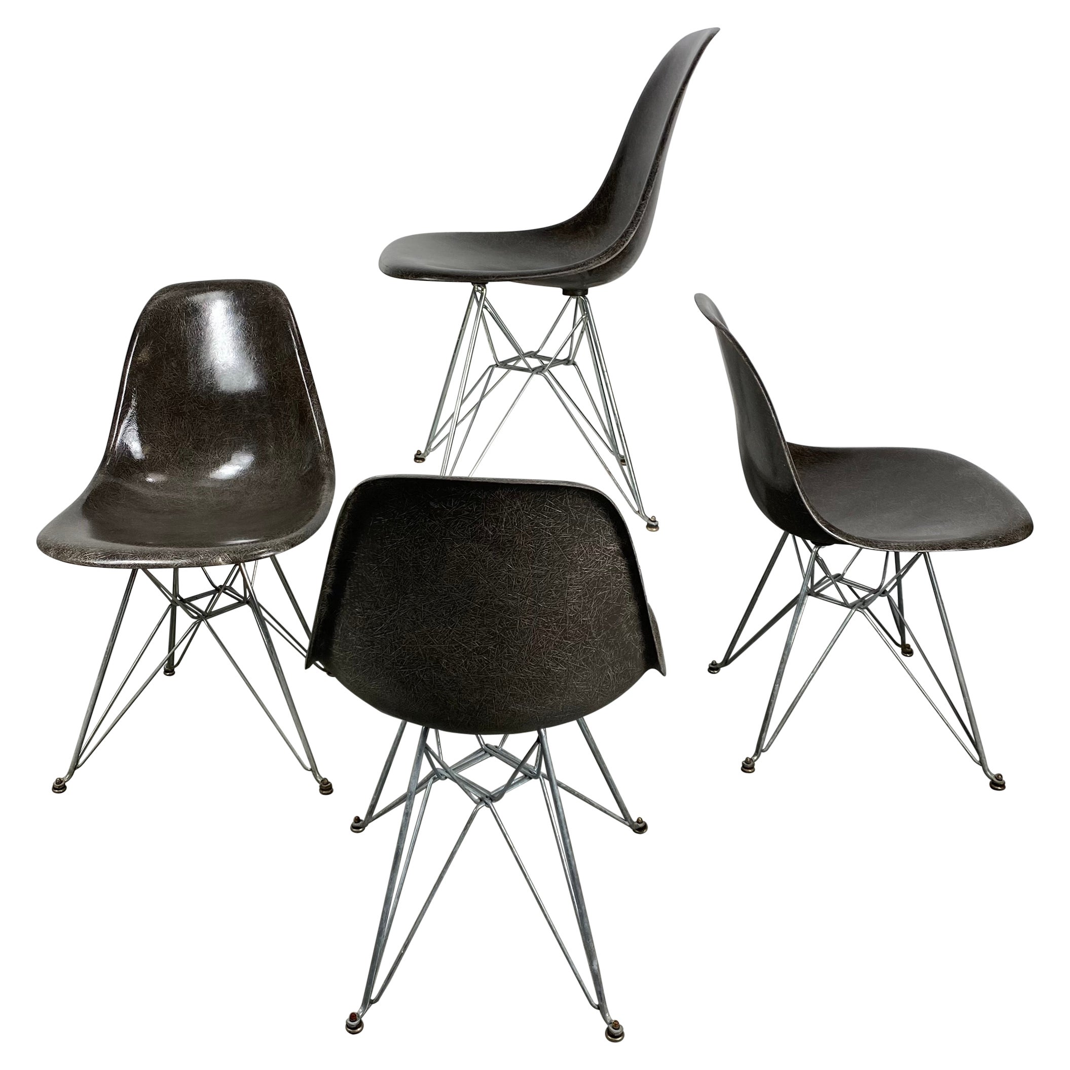 Set 4 Early Eames Fiberglass DSR Chairs on Eiffel Tower Bases at 1stDibs