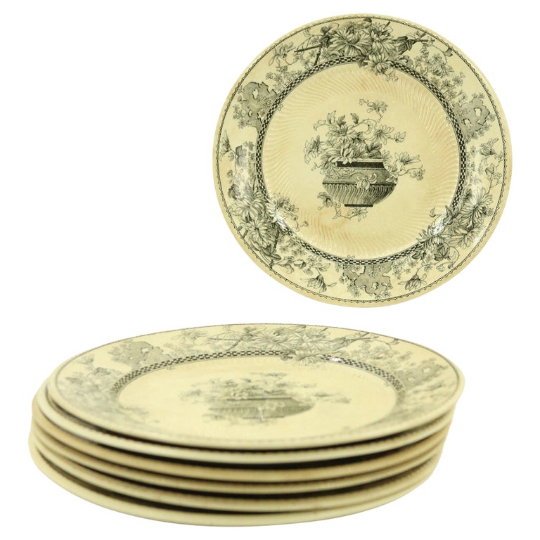 Set of 7 English Victorian Black and Cream Floral Transferware Plates ...